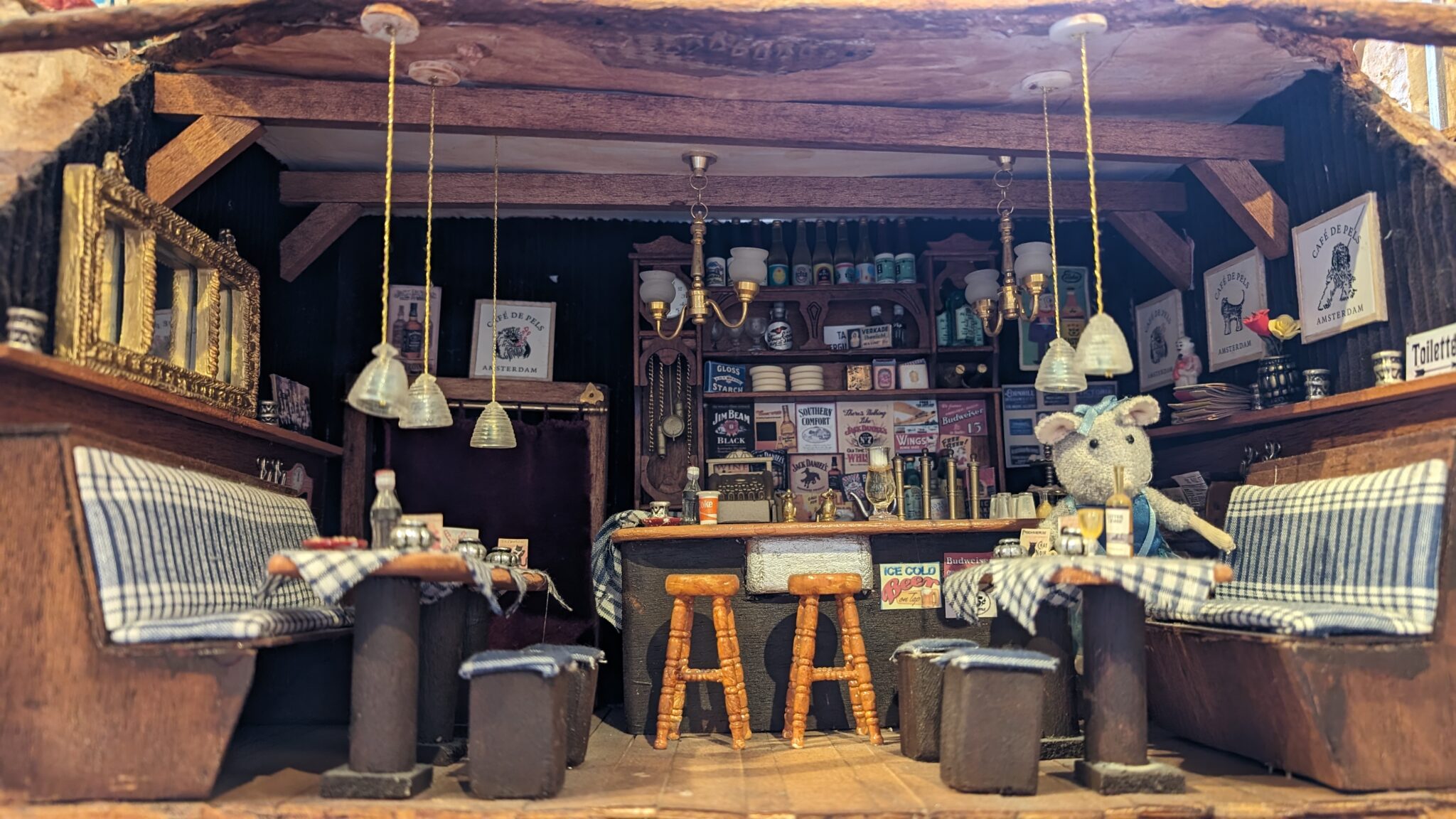 mouse mansion amsterdam